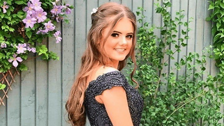 Ellie Louise - Age, Bio, Family | Famous Birthdays