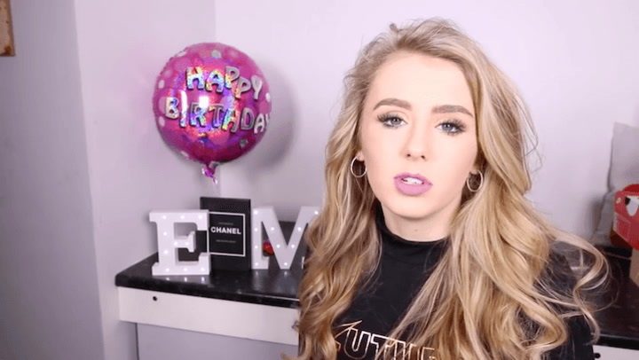 Eloise Mitchell Highlights | Famous Birthdays