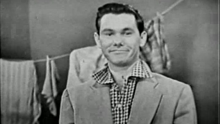 Johnny Carson - Bio, Family | Famous Birthdays