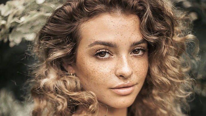 Kelsey Besanson Highlights | Famous Birthdays