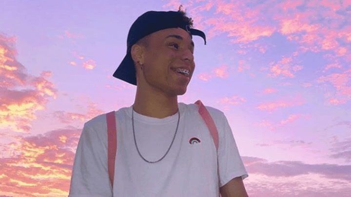 Larray - Age, Bio, Family | Famous Birthdays