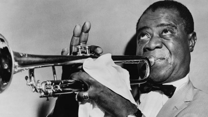 Louis Armstrong - Bio, Family | Famous Birthdays