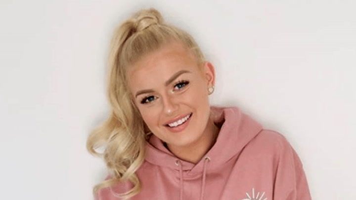 Lucy Flight Highlights | Famous Birthdays