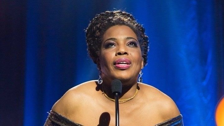 Macy Gray - Age, Bio, Family | Famous Birthdays