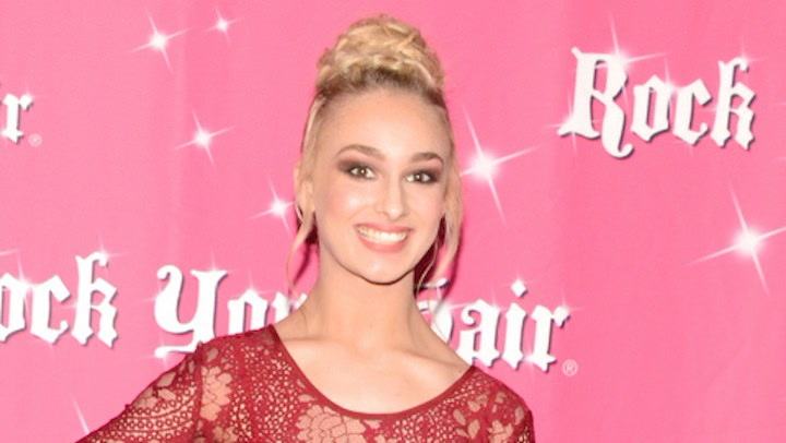 Sarah Reasons Highlights | Famous Birthdays