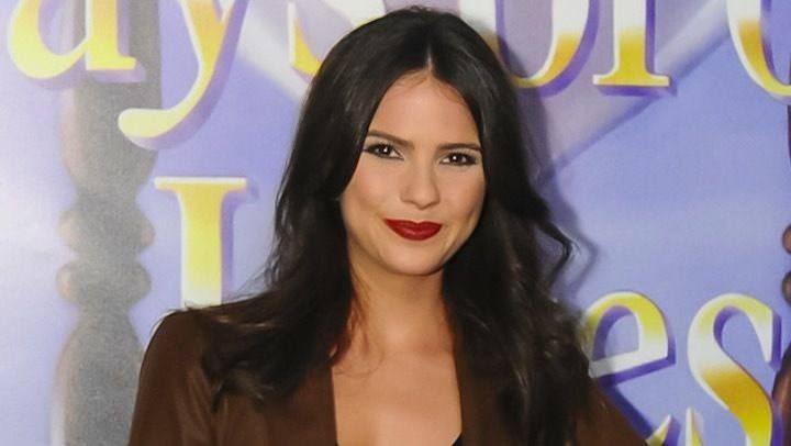 Shelley Hennig - Age, Bio, Family | Famous Birthdays