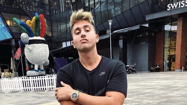 Vanimy Highlights | Famous Birthdays