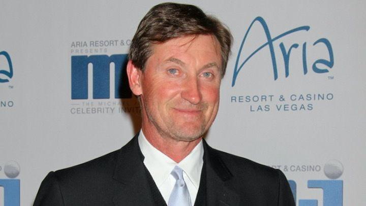 Wayne Gretzky - Age, Bio, Family | Famous Birthdays